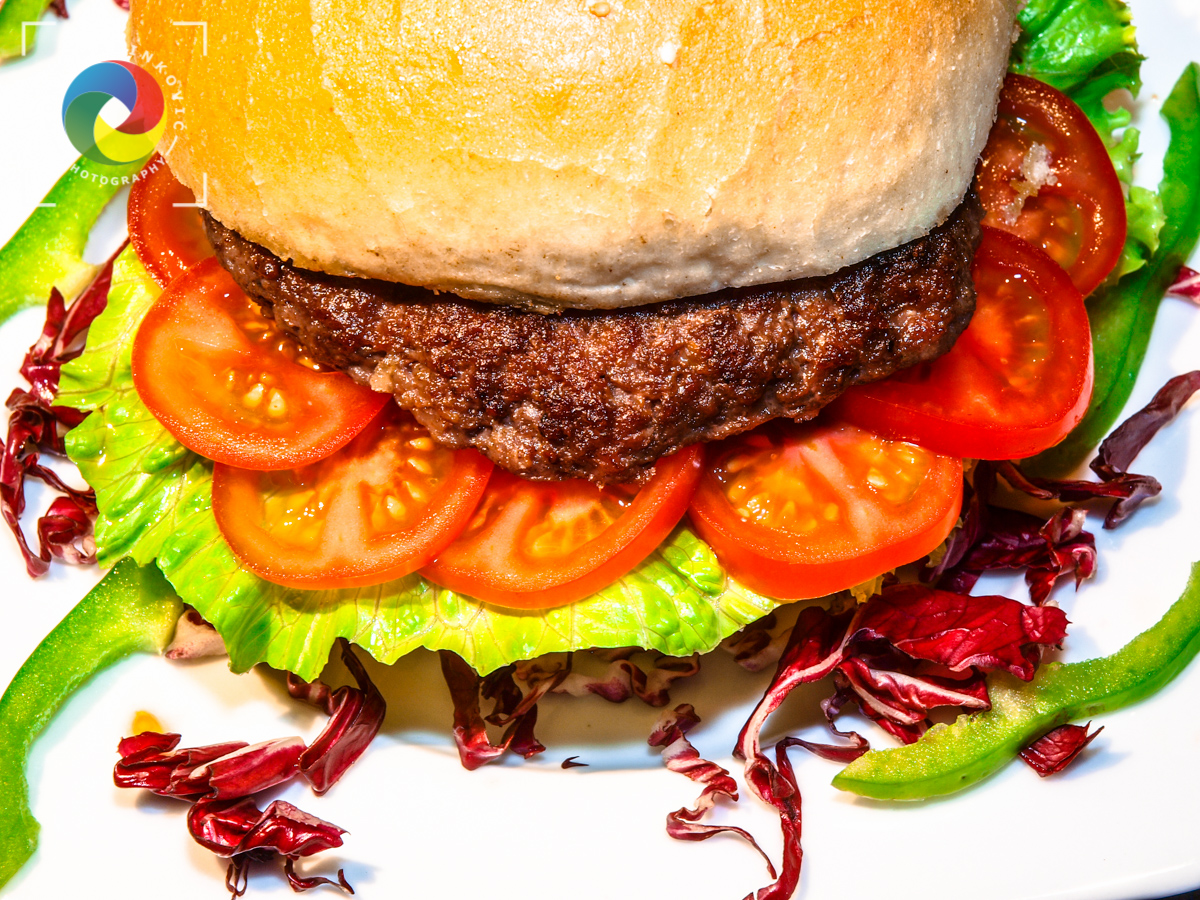 Dia's Bar Burger - Roni Marinkovic Photography